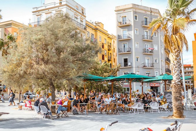 Barcelona Private Tours with Locals: 100% Personalized, See the City Unscripted - Key Points