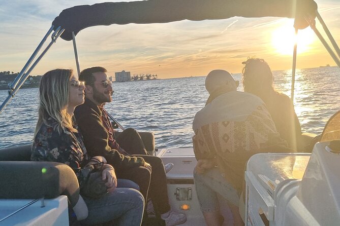 Boat Cruise with Champagne - Setting the Scene: What to Expect