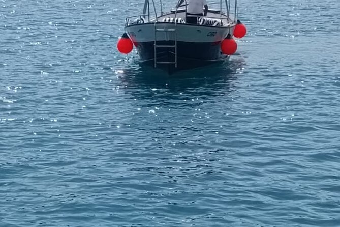 Boat excursion to Cefalu with aperitif - Key Points