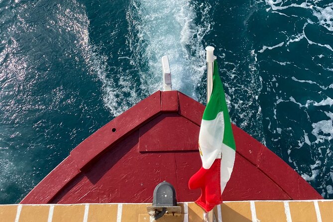 Boat Tour with Typical Lunch in Syracuse - An In-Depth Look at the Syracuse Boat Tour