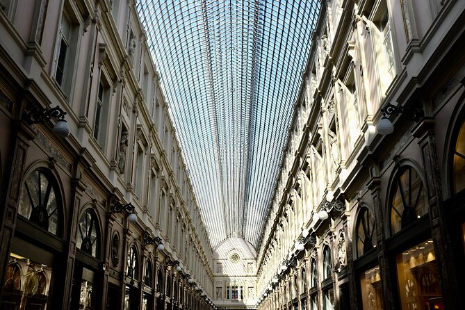 Brussels Walking Tour with Waffle Tasting: History and Delights - Exploring Brussels in 2.5 Hours: A Practical Guide