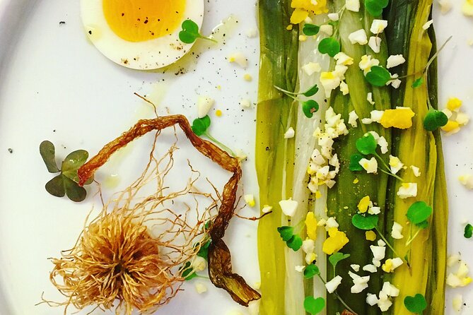 Chic Multi-Course Dinner at the Foot of Montmartre in Paris - Why You’ll Love This Dinner Experience