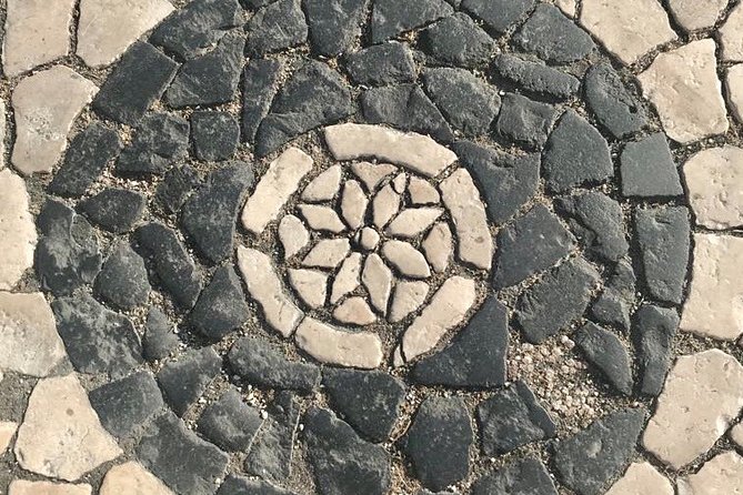 City of Neighborhoods Tour II by Tuk Tuk - Introduction to the Experience