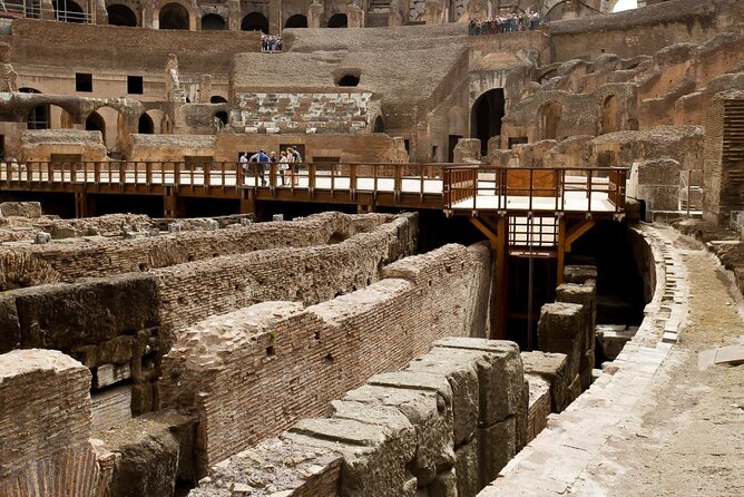 Colosseum Guided Tour with Access Roman Forum and Palatine Hill - Key Points