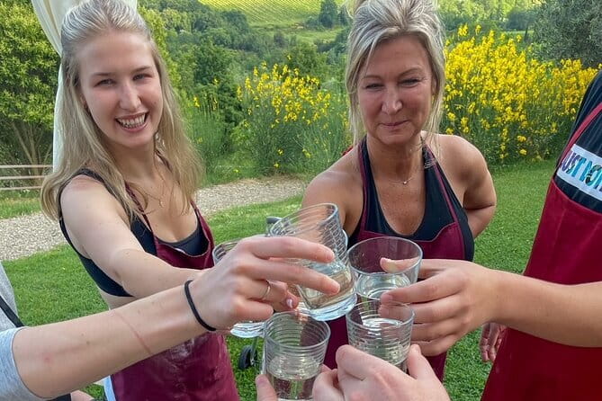 Cooking class in your holiday rental - The Experience of Learning in Your Holiday Rental