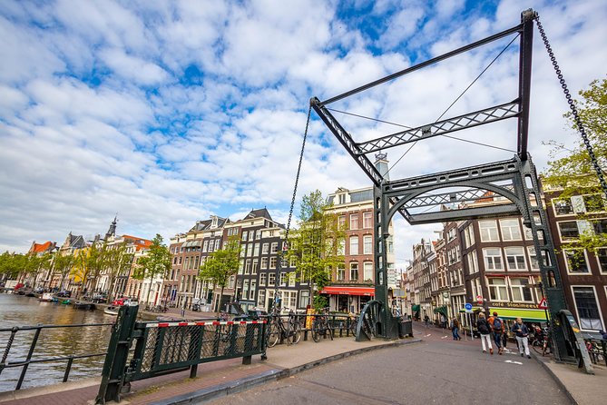 Discover Amsterdams most Photogenic Spots with a Local - The Tour Experience in Detail