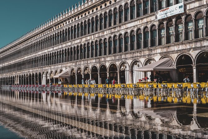 Discover Venices most Photogenic Spots with a Local - An In-Depth Look at the Venice Photo Tour