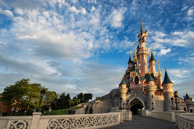 Disneyland Paris One Way or Round Trip Private Transfer from City or Airport - Key Points
