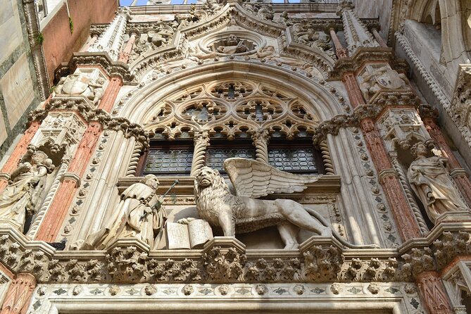 Doge's Palace Skip the Line Guided Tour in Venice - Key Points