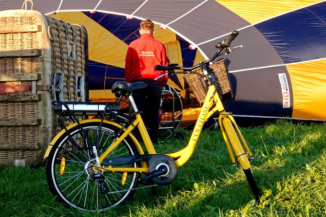 E-bike & Balloon Ride - A Close Look at the Experience