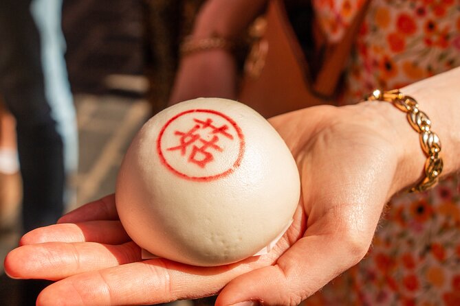 Eating London: Twilight Soho VIP Food & Drinks Tour - The Itinerary: What You’ll Experience