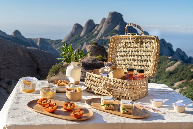 Elegant Private Picnic in Montserrat at 1100m Altitude - The Experience in Detail