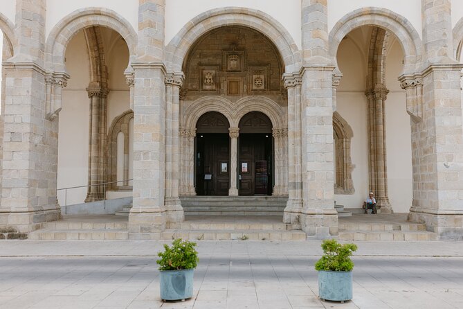 Évora, medieval village Monsaraz & Wine Tasting - A Closer Look at the Tour Itinerary