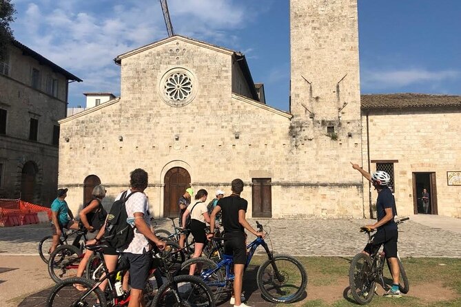 Exciting E-Bike Tour among the beauties and history of Ascoli - A Closer Look at the E-Bike Tour in Ascoli Piceno