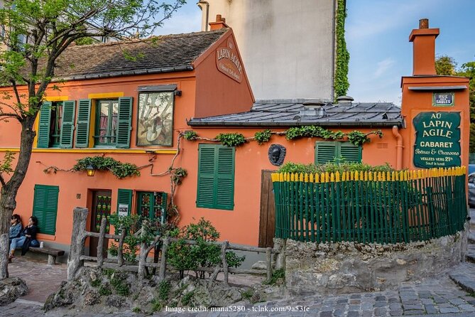 Explore Bohemian Montmartre: Private Half-Day Walking Tour - A Walk Through Artistic History and Vibrant Streets