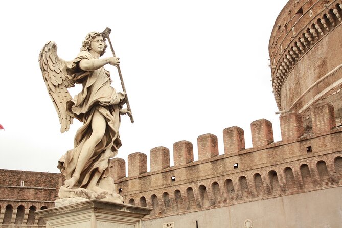 Explore the Majestic Castel Sant'Angelo: A Private Guided Tour - What to Expect on the Tour
