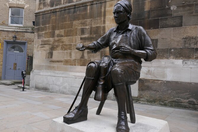 Fashion History Walking Tour in London - The Itinerary: What Makes Each Stop Special