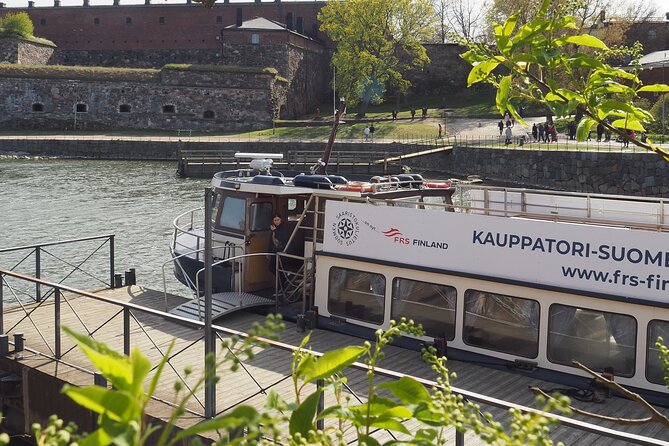 Ferry to Vallisaari Fortress Island - Key Points