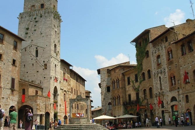 From Florence: Tour to Siena and San Gimignano by Minivan - A Deep Dive into the Itinerary