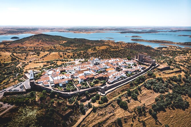 From Lisboa: Evora & Monsaraz Private Full Day Tour - Exploring Évora: A UNESCO Heritage Treasure