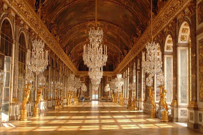 From Paris: Palace of Versailles Skip-the-Line Tour by Coach - An Overview of the Tour Experience