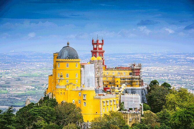 Full-Day Private Sintra Tour with Wine Tasting and Pena Palace - An In-Depth Look at the Itinerary