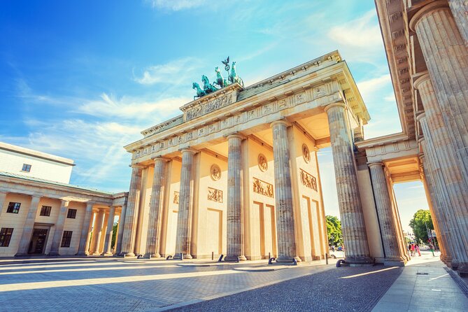 Highlights of Berlin Private Tour with Car Transport - A Closer Look at the Tour Itinerary