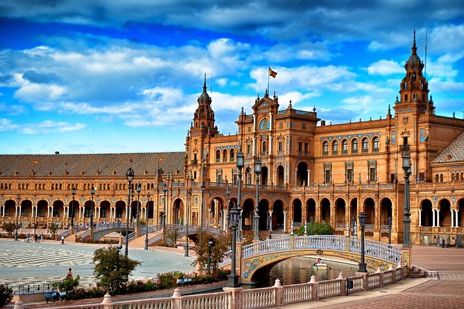 Horse and Carriage Sightseeing Tour in Seville - A Deep Dive into the Horse and Carriage Experience