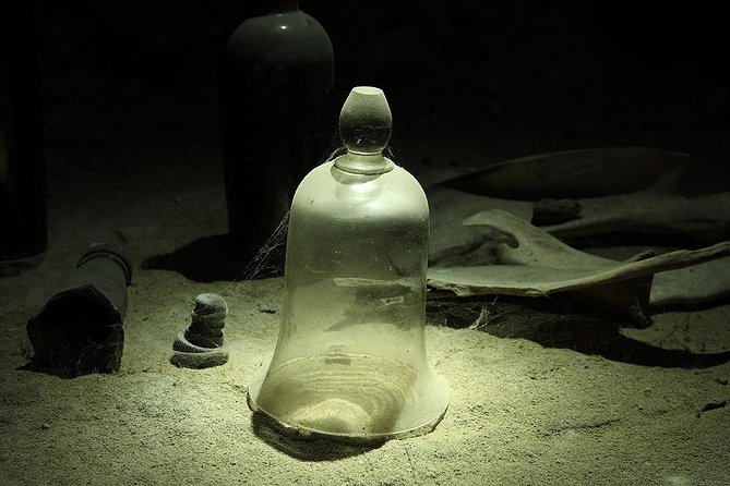 Immersive Small-Group Historic Vaults Tour - Who Will Love This Tour?