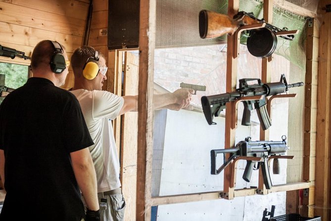 Krakow: Shooting Range with Real Weapons - An In-Depth Look at the Shooting Range Experience