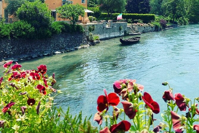 Lake Garda wine tasting: Pinot Noir & tortellini in a Medieval Village - Transport, Duration, and Group Size