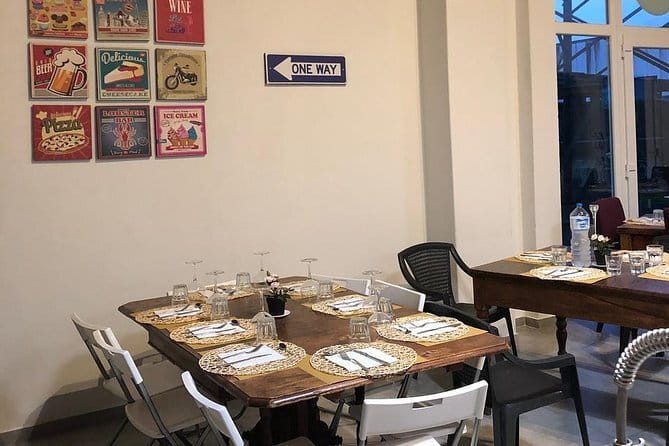 Learn how to make pizza and Gelato cooking class in Florence - An Overview of the Experience