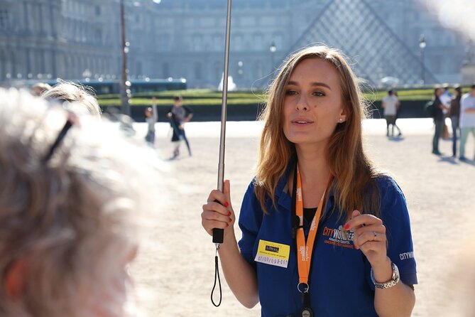 Louvre Museum Masterpieces Guided Tour with Reserved Access - A Closer Look at the Experience