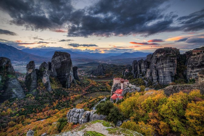 Meteora Full-day Private car trip from Athens - A Closer Look at the Meteora Full-day Private Car Trip