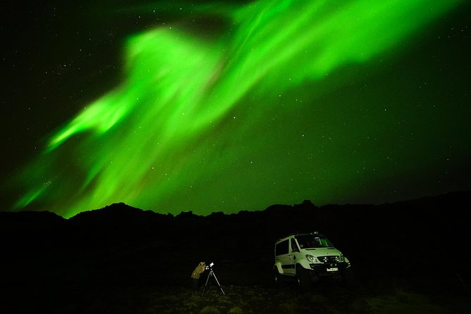 Northern Lights Tour from Reykjavik in a Super Jeep - Key Points