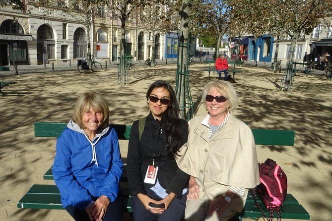 Notre Dame, Ste Chapel, Louvre, Montmartre, Eiffel Tower Private - What’s Included and What’s Not?