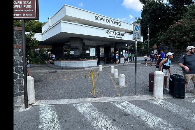 Pompeii and Amalfi coast day tour - How the Logistics Work