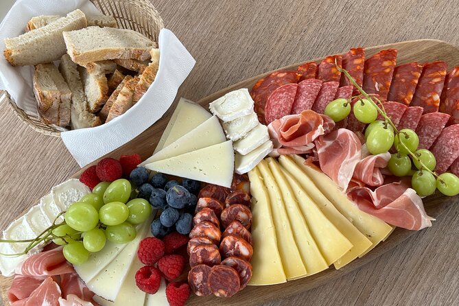 Porto: Private Yacht Cruise with Local Wines and Snacks - Key Points