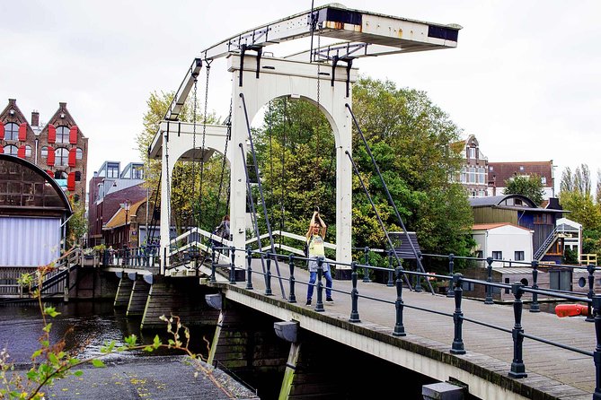 Private Amsterdam Bike Tour with a local guide (also for families) - Key Points
