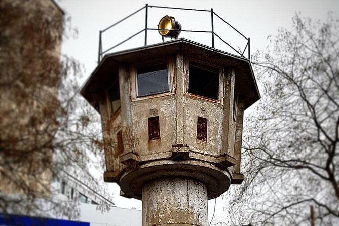 PRIVATE BEHIND THE BERLIN WALL and COLD WAR BERLIN TOUR - Key Points