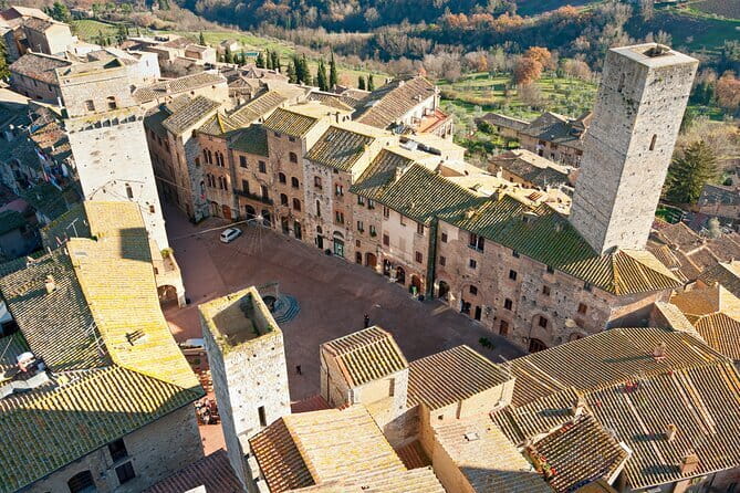 PRIVATE Full-Day Tour of San Gimignano and Volterra - Key Points