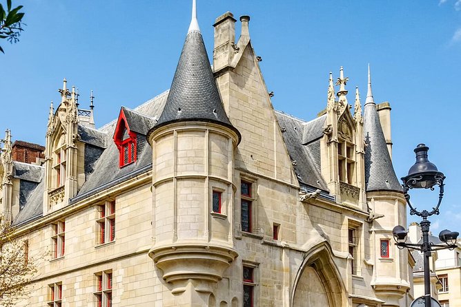 Private History Walking Tour in Paris for Teens & Family - A Closer Look at the Itinerary