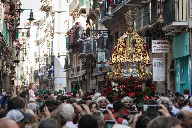 Private Pamplona SAN FERMIN & Bull Run Pick up from San Sebastian - Authentic Experiences and Highlights