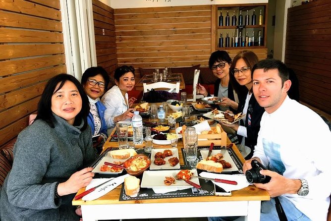 Private Santorini Highlights Day Tour - An In-Depth Look at the Itinerary