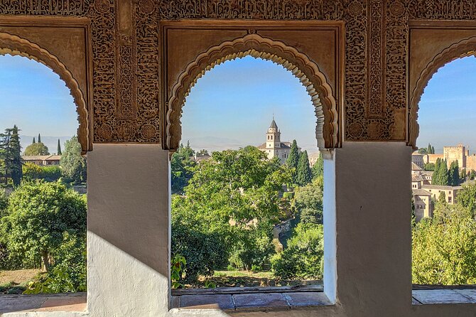 Private tour to Granada from Seville with visit to the Alhambra - Why This Tour Offers Such Excellent Value