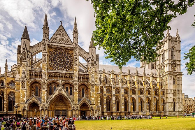 Private Tour to Westminster Abbey with optional Houses of Parliament in London - Exploring Westminster Abbey and Parliament: What to Expect