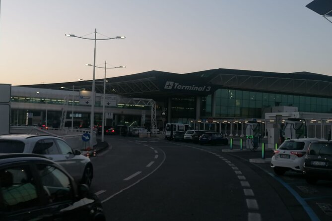 Private transport from Fiumicino Airport to Rome City or vice versa - The Details of Your Rome Airport Transfer Experience