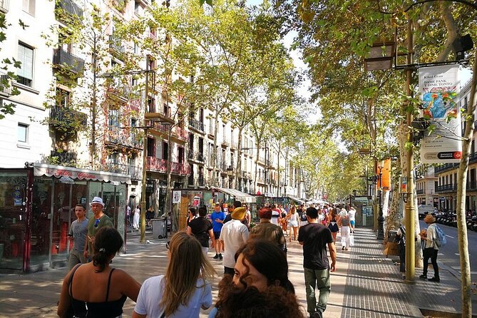 Private Walking Tour Across Gothic Quarter - Key Points