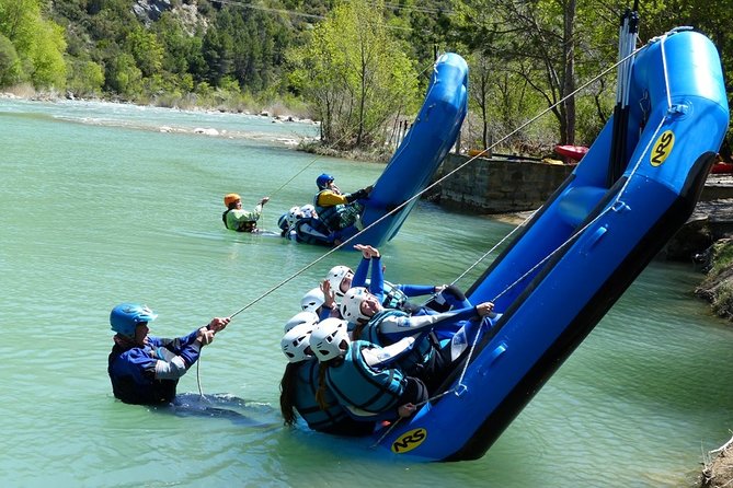 Rafting in Gallego River - Spain, Murillo de Gallego - UR Pirineos - What to Expect from the Rafting Tour