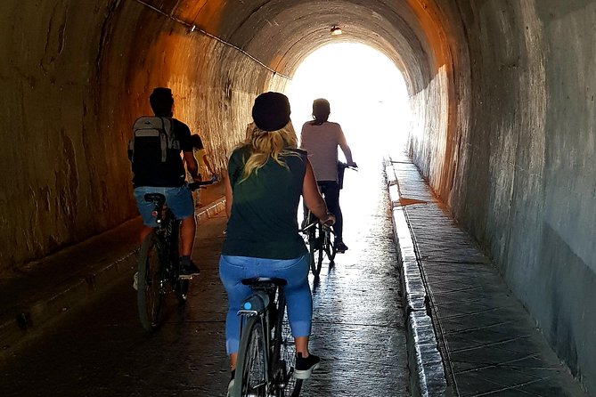 Rent a City Bike: Full Day 24 hours - The Bike: Comfort and Practicality